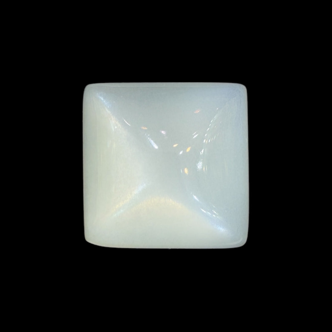 Buy Natural Moonstone Gemstones for Personalised Jewellery – Raza Gems LLc